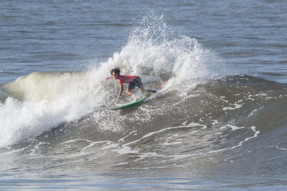 Competition Day 1 — International Surfing Association