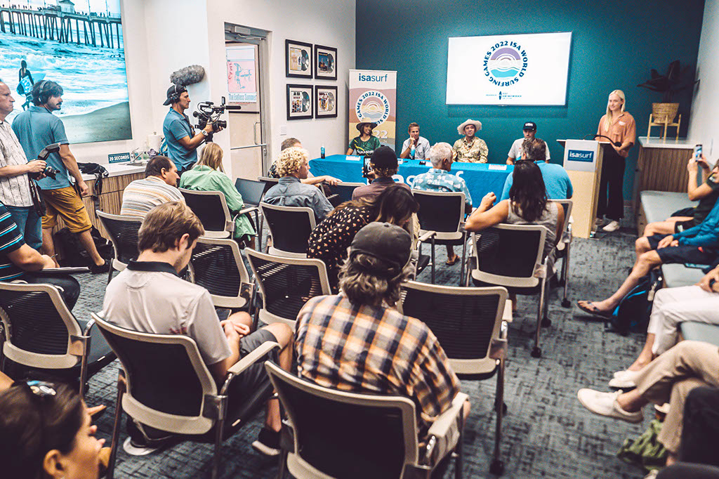 Press Conference — International Surfing Association