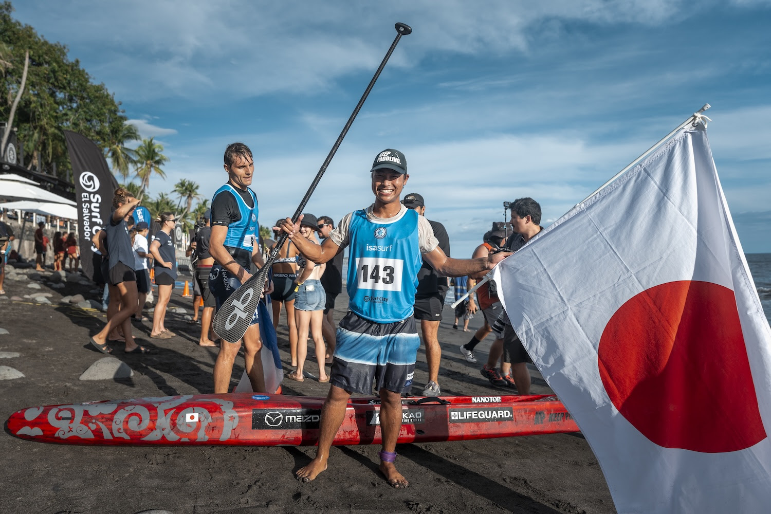 Historic Wins and Dramatic Battles in Distance Races for Day 4 of the ...